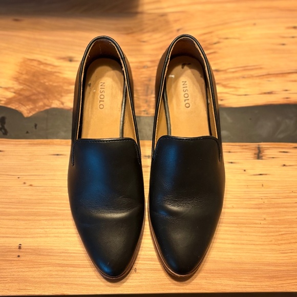 Nisolo | Shoes | Nisolo Loafers Black Leather Sz 7 Everyday Slip On ...